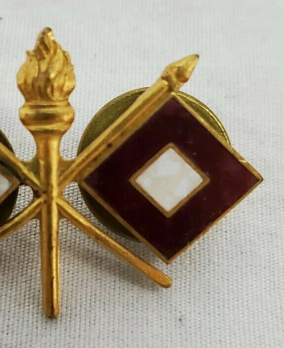 VINTAGE ~ Signal Corps Insignia Flags - Hat/Lapel Pin - Tie Tack | eBay
