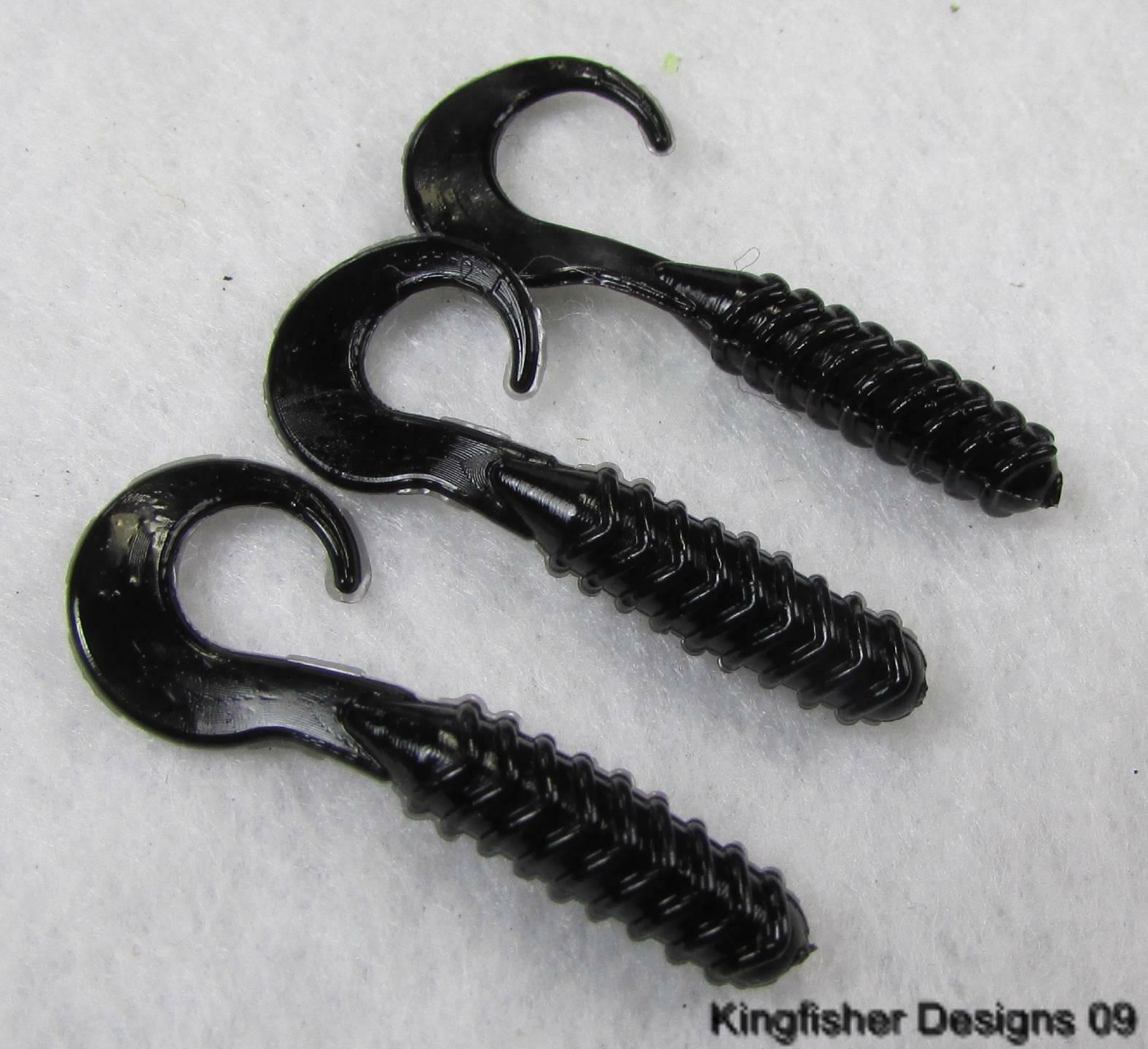 25 Stubby Grub 1" Long Black Ribbed For Xtra Vibration Curly Tail ...