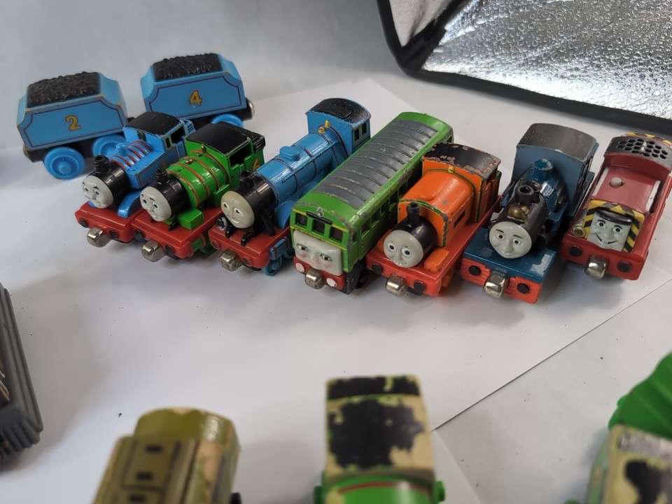 MIXED LOT OF 47 THOMAS THE TRAIN AND FRIENDS METAL, Wood, TRAINS ...