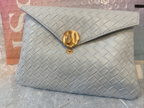 Ipsy Jan 2025 Glam Bag & 5 Makeup Cosmetic items FREESHIP | eBay