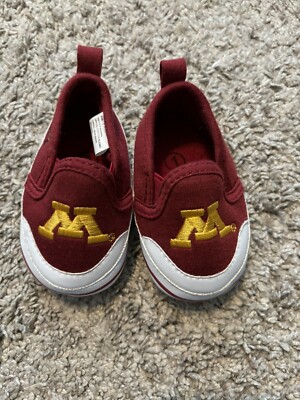Minnesota Golden Gophers Baby Shoes | eBay