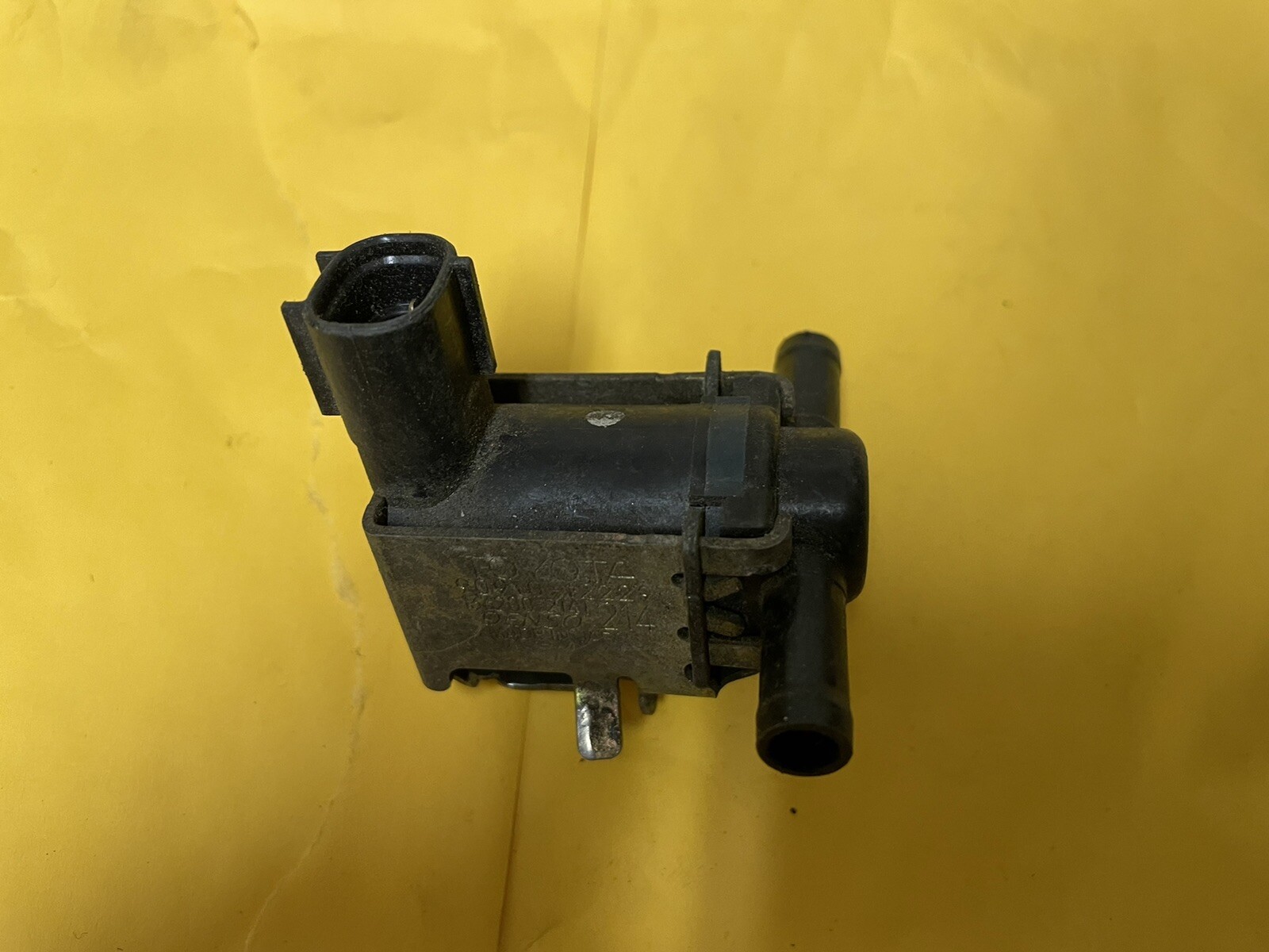 TOYOTA OEM 9091012229 Vapor Canister Purge Solenoid 90910-12229 for ...