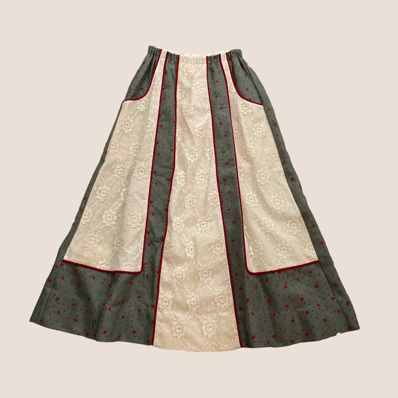 1980s Vintage Chessa Davis Embroidered Lace Panel Pat… - Gem