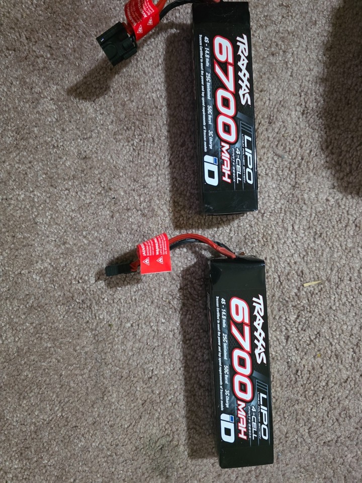 Traxxas Xmaxx 8S - Green Used 15 minutes 2 batteries and charger ...
