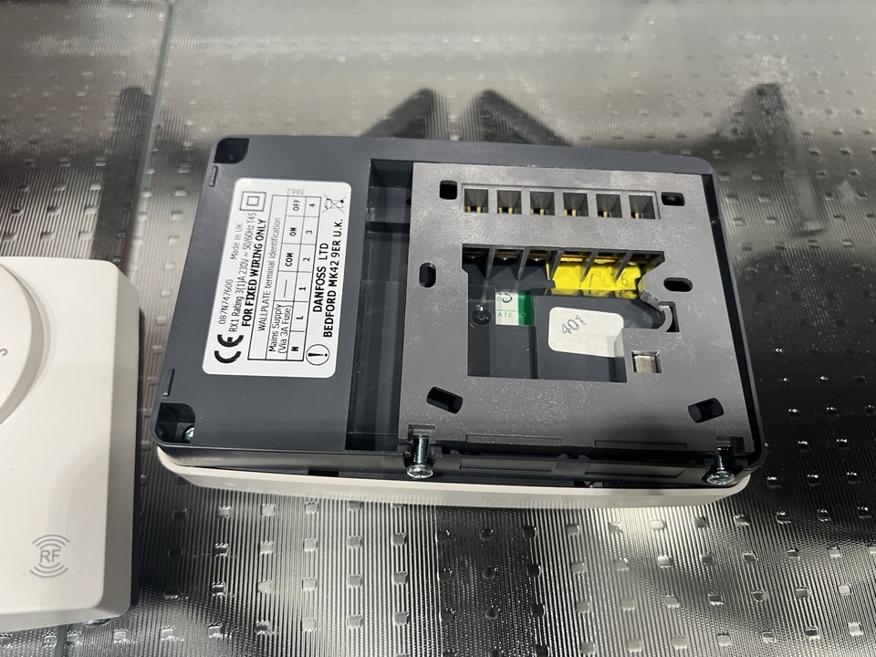 Danfoss RET B-RF+RX1 Wireless Room Thermostat with Receiver 087N727600 ...