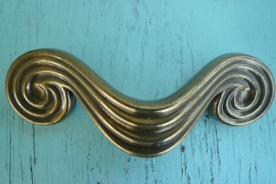 Drawer Pulls - Art Deco Waterfall