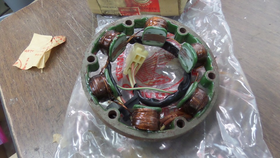 NOS Honda Stator 71-73 SL125 73 SL100 71-72 CB100 73-75 CB125 31102-331 ...