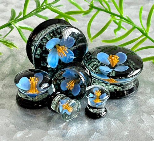 PAIR Floating Blue Flower Pyrex Glass Double Flare Plugs Gauges Body ...