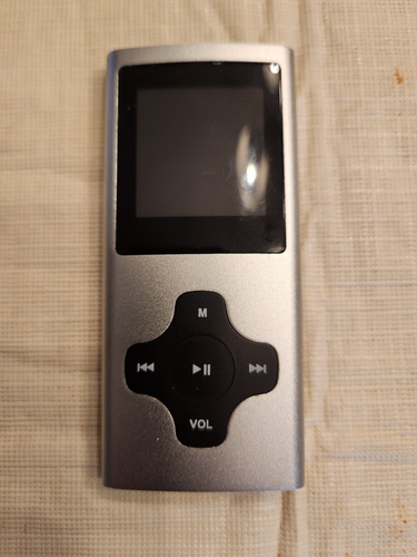 Sylvania MP3 Player SMPK4083 | eBay