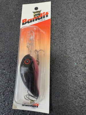 Pre-Pradco Bandit 300 Crankbait - Red Package - Black Bubblegum Color ...