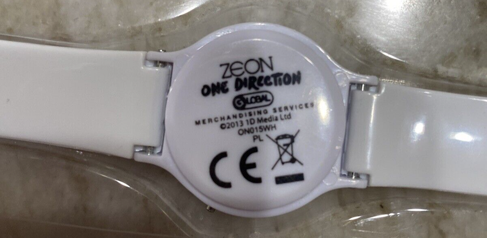 One Direction Watch - I ️ 1D White Straps With Signatures-Brand New ...