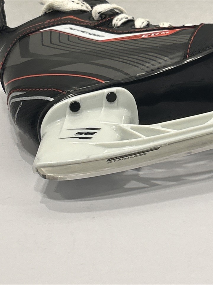 CCM Jetspeed 250 Hockey Ice Skates jr youth Skate size 11 J US Shoe 12 ...