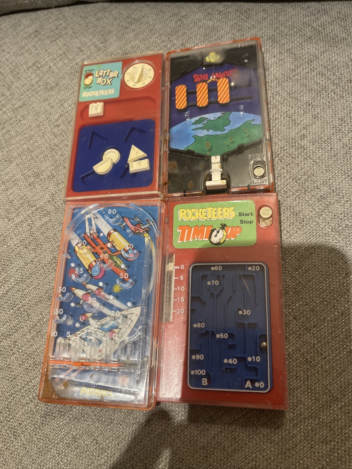 TOMY Vintage 1981 handheld Space Invaders game & 3 Other Hand Held ...