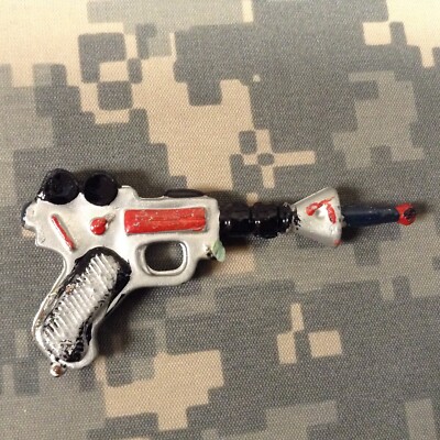 1966 Vintage IDEAL CAPTAIN ACTION Weapons Arsenal RAY GUN PISTOL ...