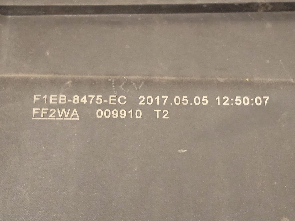 F1EB8475EC GRILLE D´AERATION / BM518476AC / 2015612 / 7803811 POUR FORD ...