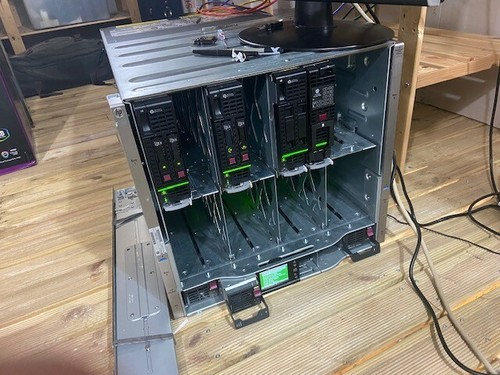 HPe C7000 - 681844-B21 Rack | eBay