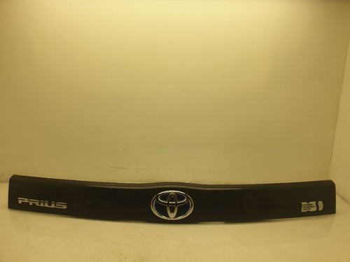 10-15 TOYOTA PRIUS II REAR TAIL FINISH PANEL | eBay