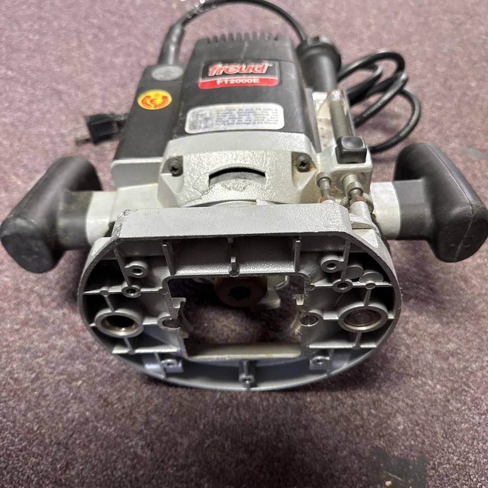 Freud Variable Speed Plunge Router 1/2" FT-2000E Spain 3-1/4 HP Tested ...