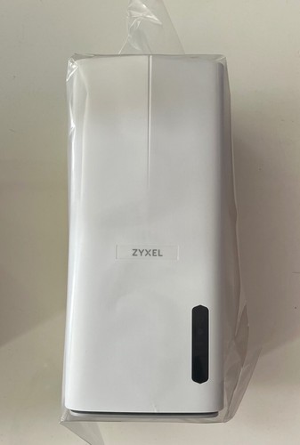 ZYXEL EX7710-B0 AX11000 WiFi 6E 10Gb WAN/LAN Tri Band Ethernet Gateway ...