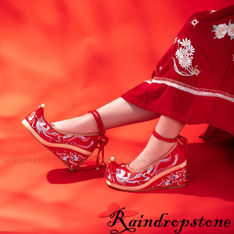 Traditional Chinese Wedding Shoes Spring And Autumn New Chinese