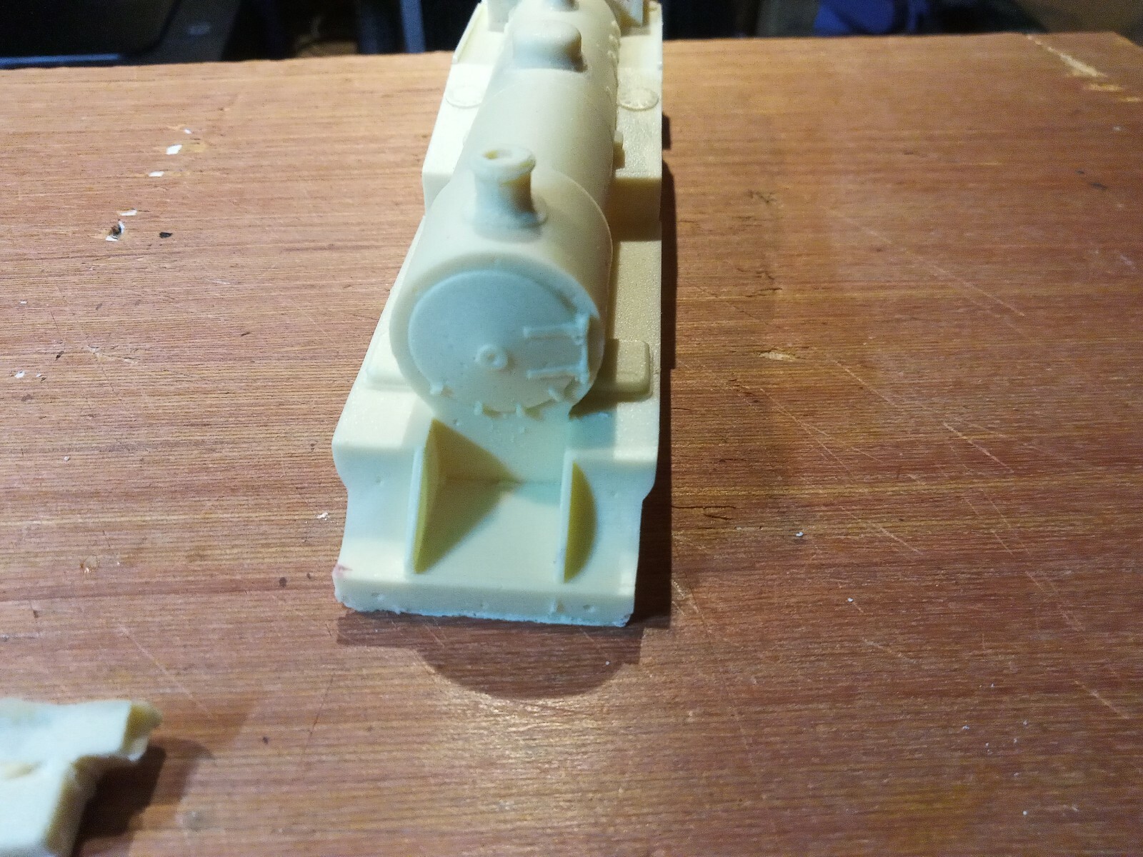 LSWR/SR/BR G16 4-8-0t 4mm scale resin loco body, fits Hornby (China) 8F ...