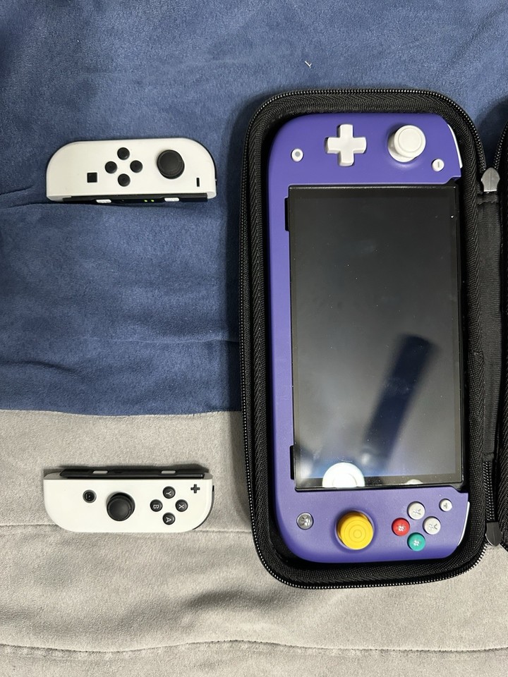 Nintendo Switch OLED Console w/ FIVE Carrying Cases, 2 extra ...