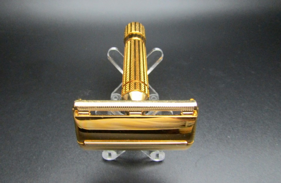 GILLETTE VTG ARISTOCRAT TTO Gold Plated Razor W2 1951 Made In U.S.A ...