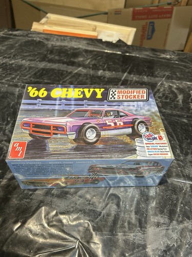 AMT Retro Deluxe 66 Chevy Modified Stocker : NIB Sealed 1/25 Model Kit ...