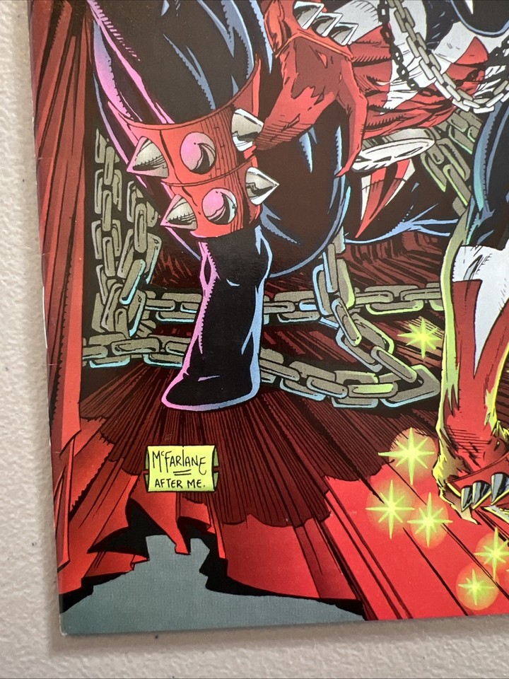 Spawn Comic Lot 7, 8, 11, 12: Mobile Pin-up, 1st Vindicator, More ...