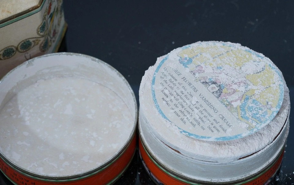 1930's Art Deco Face Powder boxes Three Flowers Richard Hudnut Shari ...