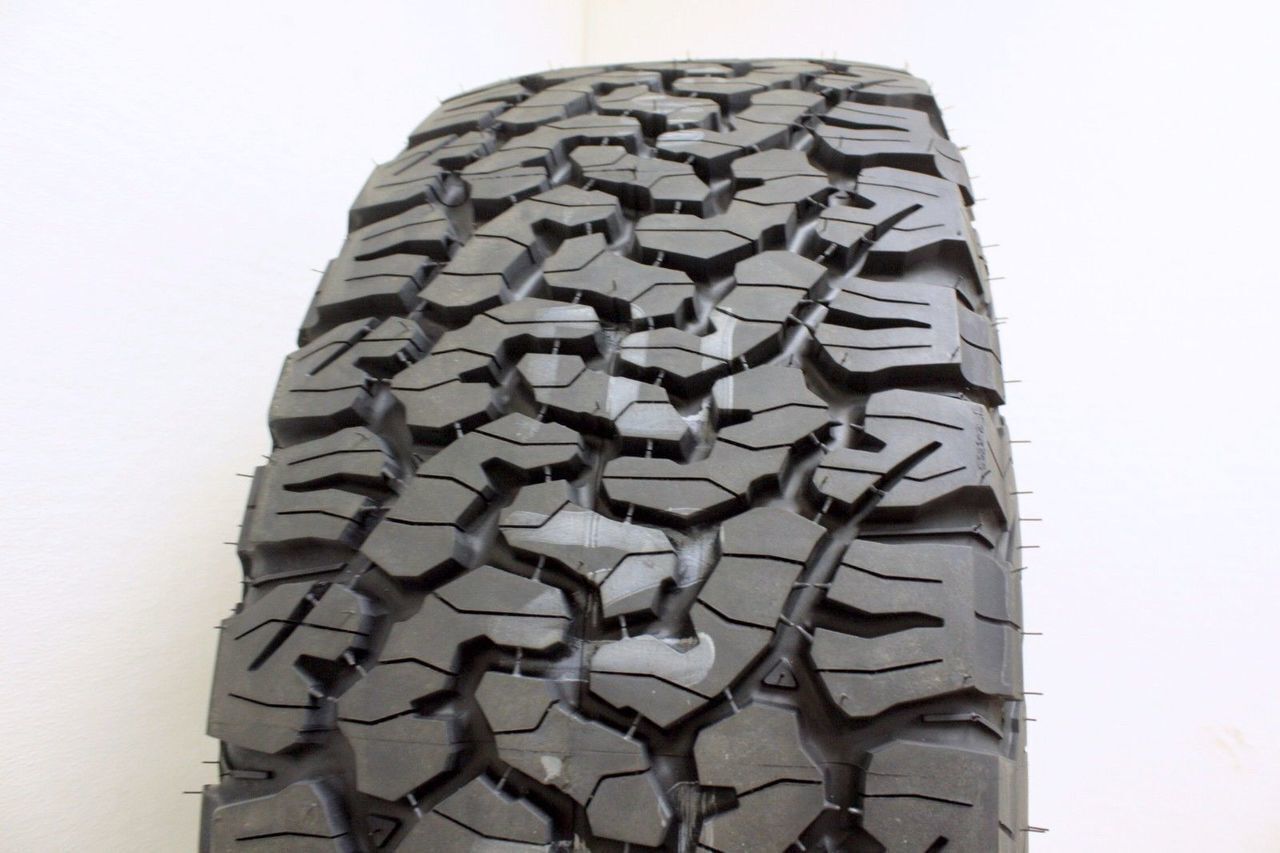 GMC 20" Black Machine Denali Split Spoke Wheels BFG AT Tire 2000-25 ...