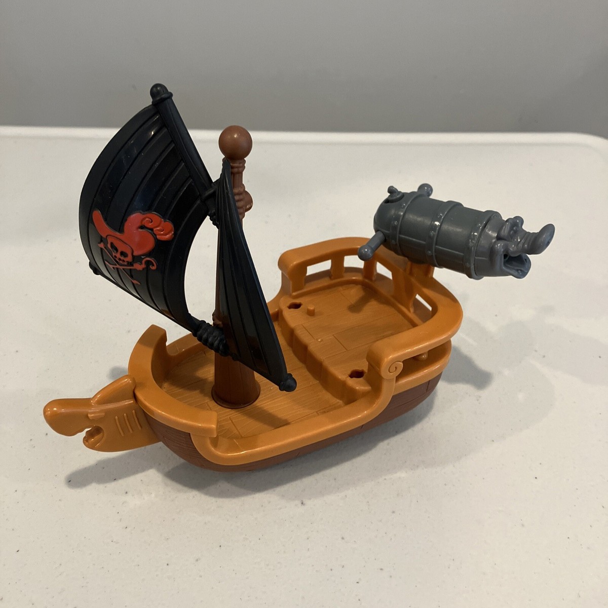 Jake And The Neverland Pirates Captain Hook Ship Captain Jake And The