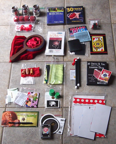 Deluxe Magic Kit - 23 Complete Magic Tricks | eBay