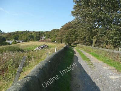 Photo 12x8 Hebden Royd FP32 on the driveway to Birchen Lee Carr ...