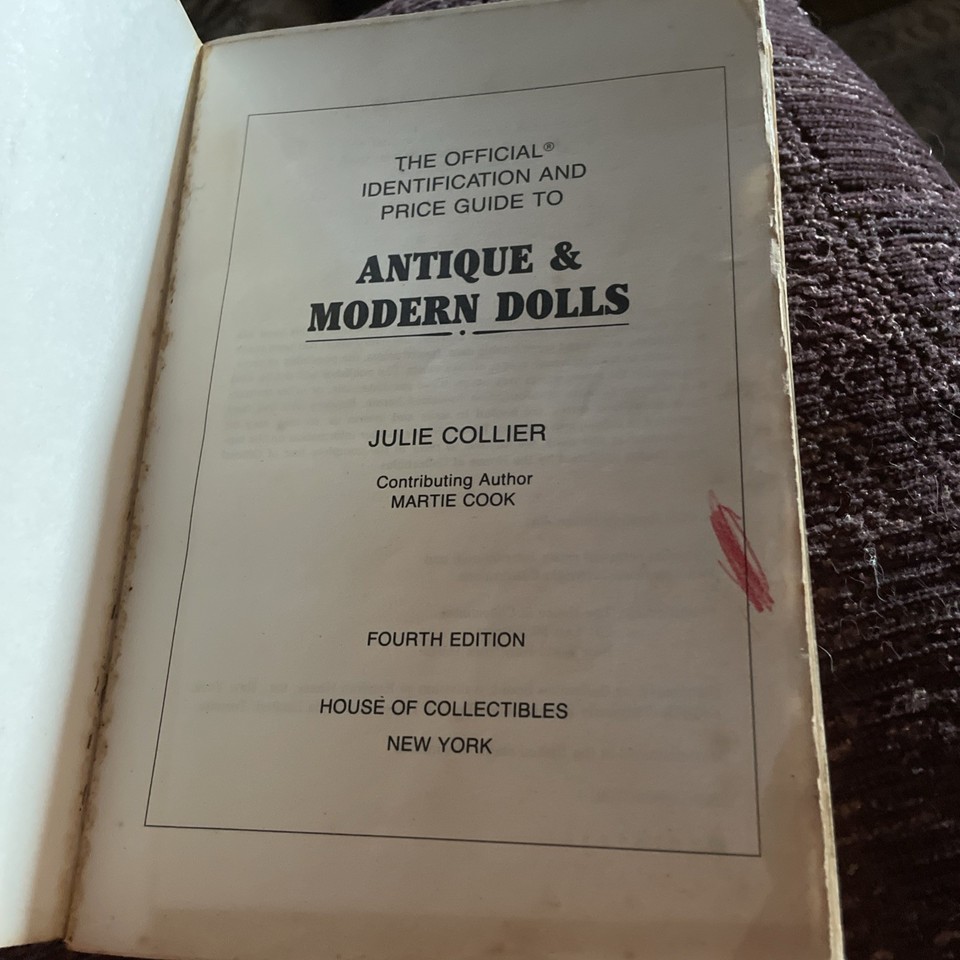 1989 Official DOLLS Price Guide by JULIE COLLIER Paperback Book 4th ...