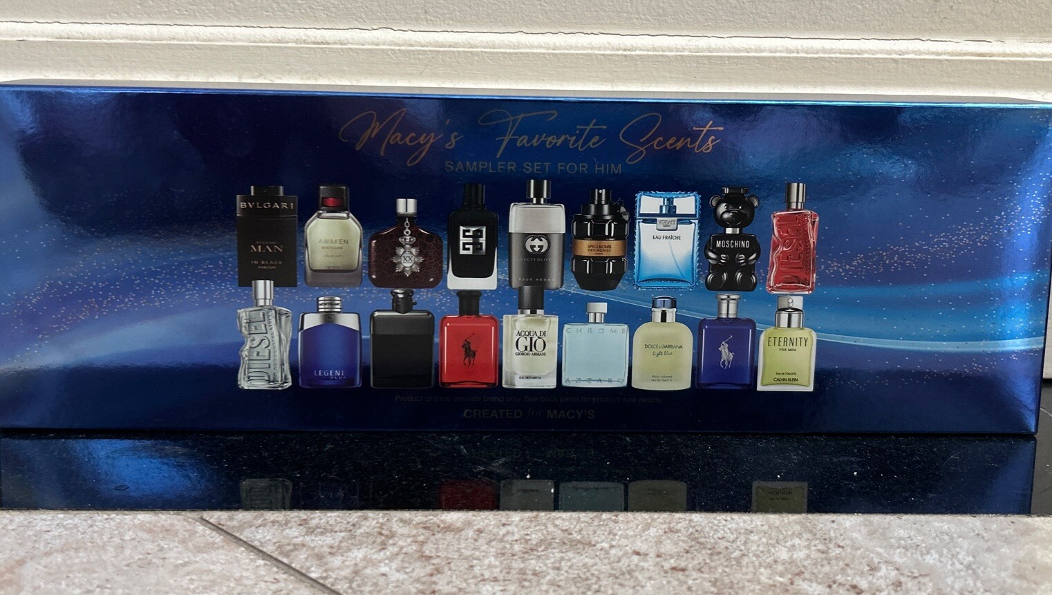 New Macy's Favorite Scents Sampler Discovery Set for Him 18pc Men ...