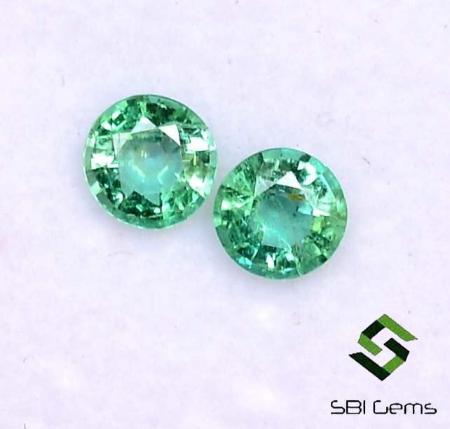 Certified Natural Emerald Round Cut Pair 4.50 mm 0.50 CTS Calibrated ...