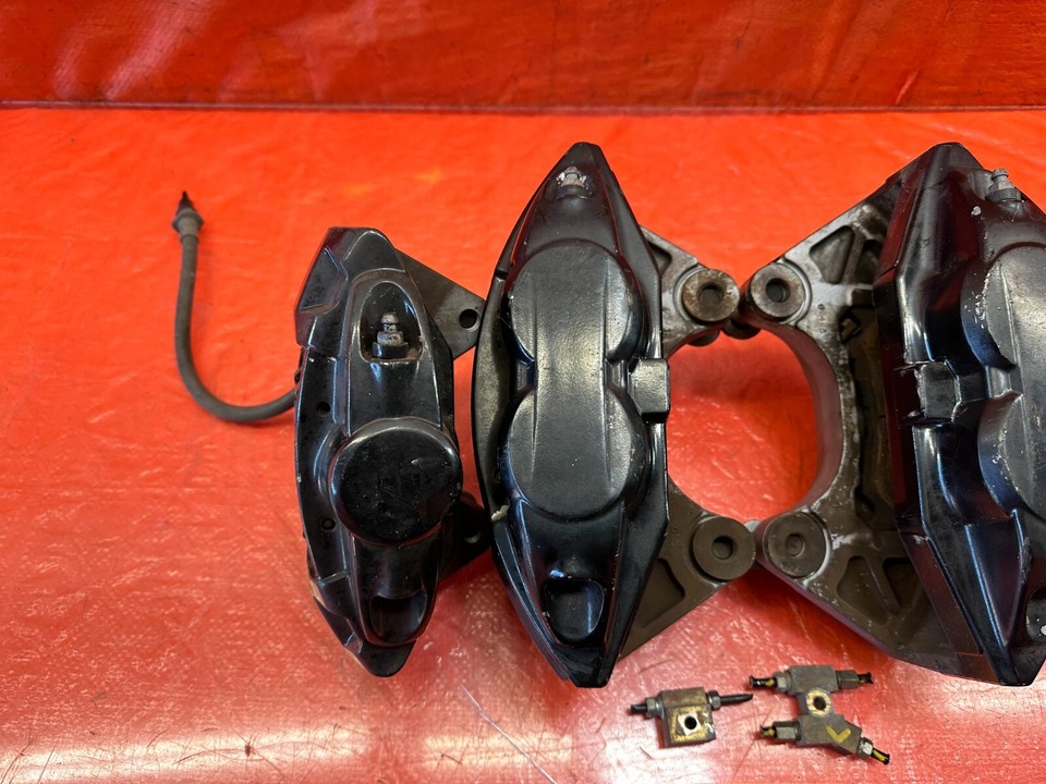 08-15 INFINITI G37 & Q60 SPORT - AKEBONO - BRAKE CALIPERS LEFT & RIGHT ...
