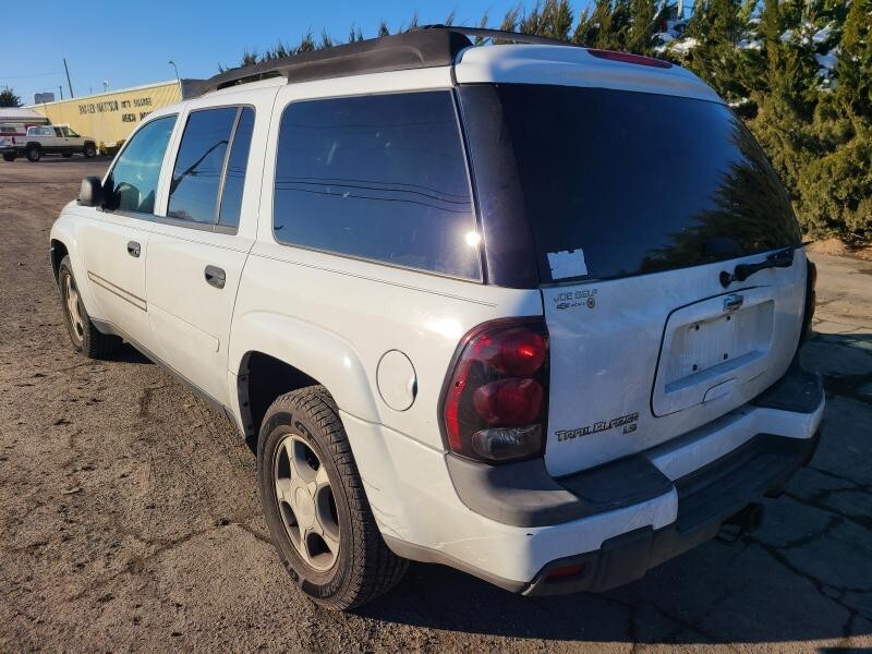 2002-2006 Chevy Trail Blazer EXT Front Differential Carrier Axle OEM 02 ...