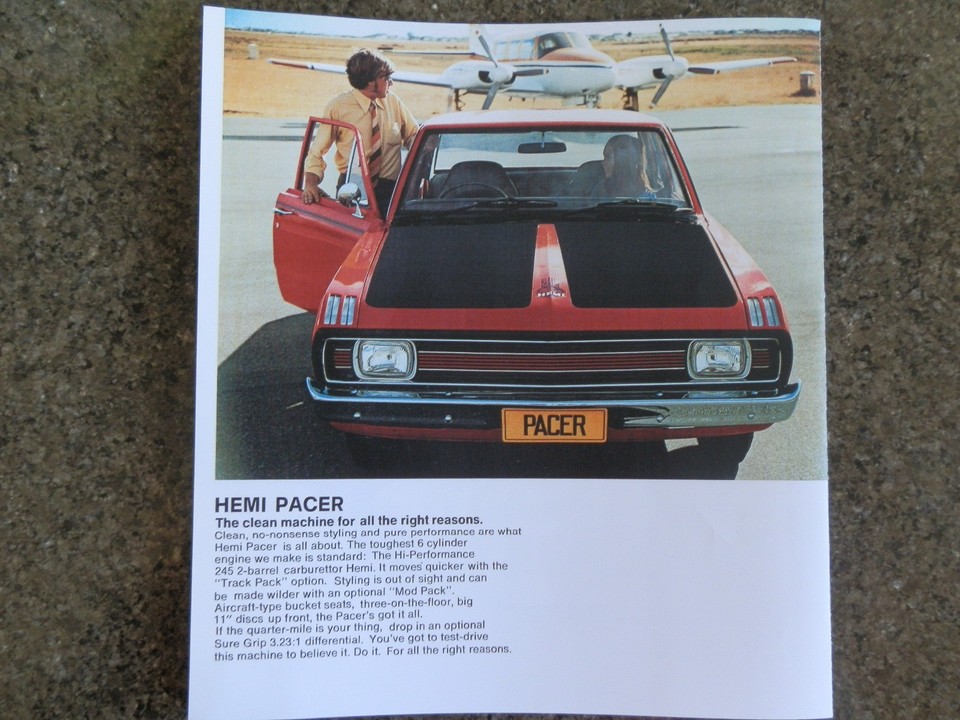 VG VALIANT BROCHURE PLUS '' RARE '' COLOUR CHART | eBay Australia