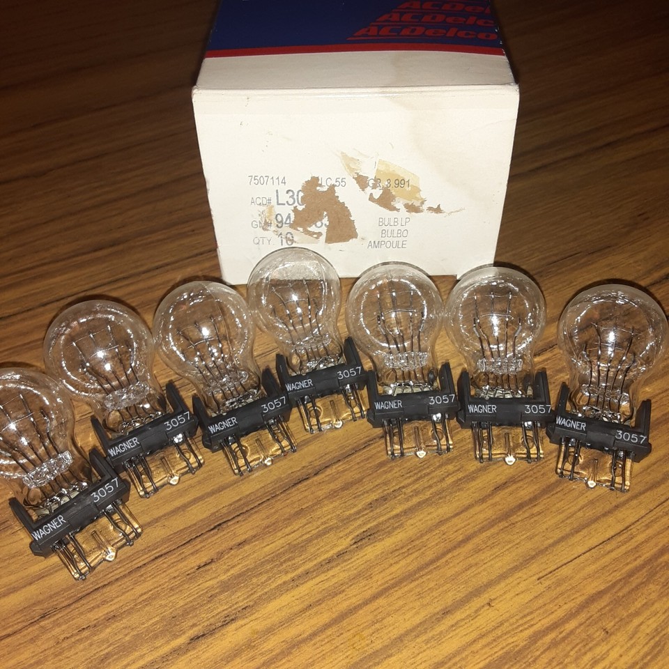 NOS GM ACDELCO (7) Wagner 3057 Miniature Light Bulb - Double Contact ...