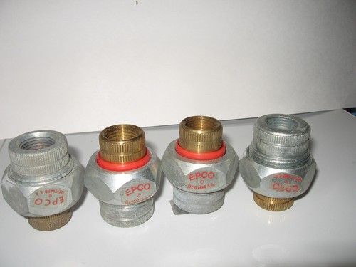 Epco Insulating Dielectric Union 1/2" IP x 1/2 IP Lot of 4 | eBay