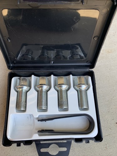 4 Stock Lug Bolts VW Audi A1, A3, A4, A5, A6, A7, TT, TT-S, RS, RS3 ...