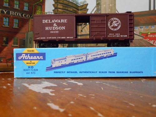 HO Scale Train Bev-Bel/Athearn Delaware & Hudson 50' Box Car #20230 in ...
