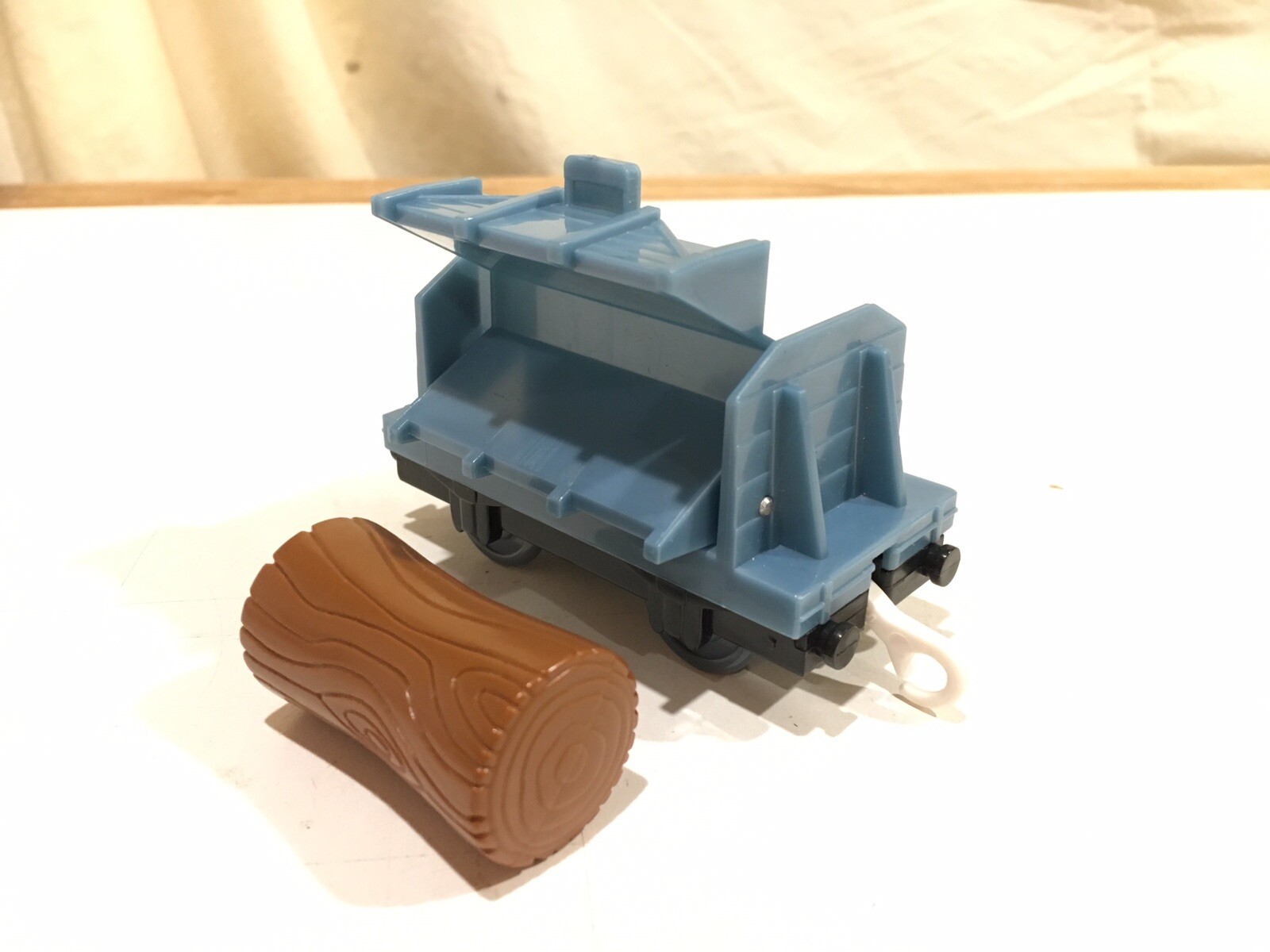 Thomas and Friends Trackmaster Log Car with Log | eBay