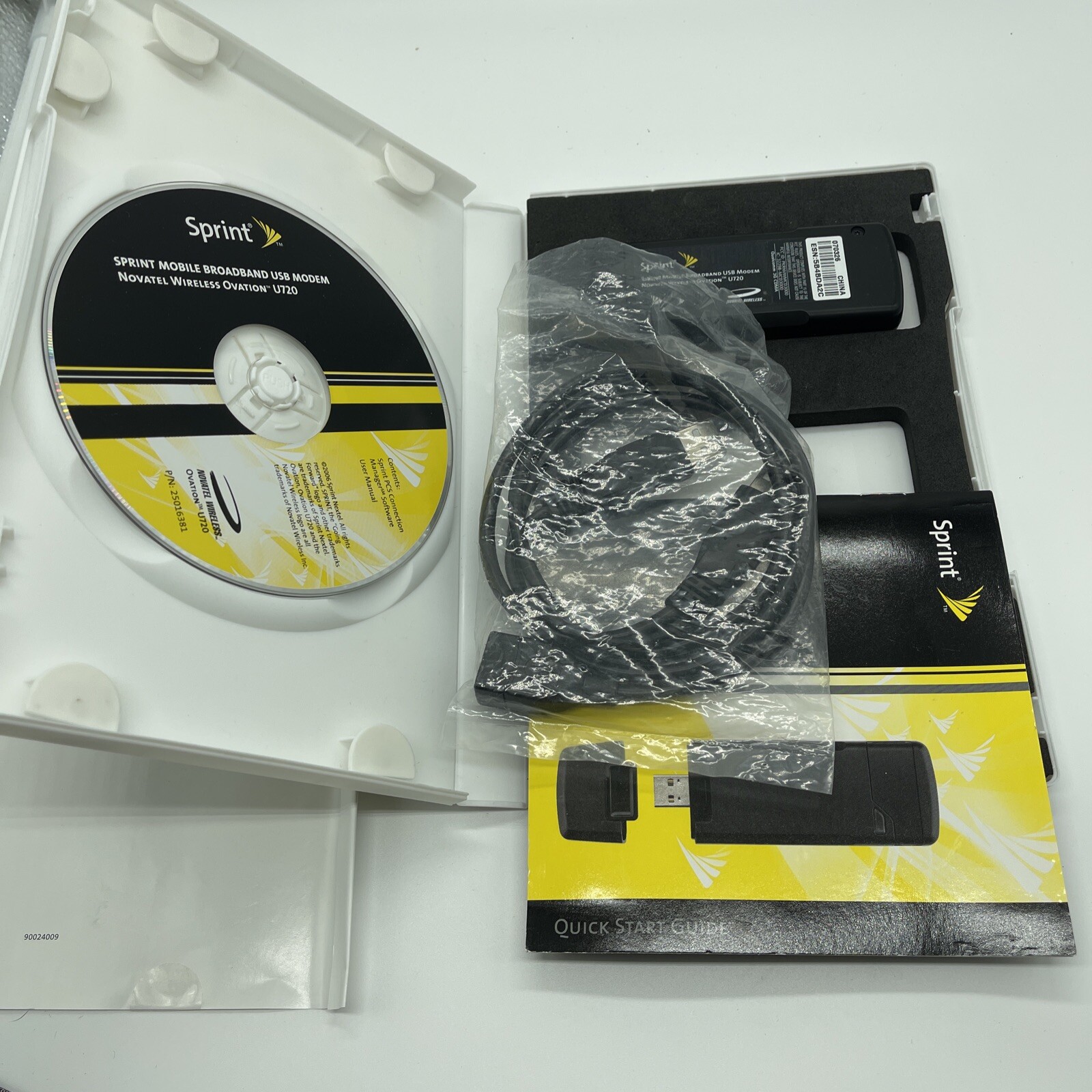 Two Sprint Novatel Wireless Ovation U720 Mobile Broadband USB Modems ...