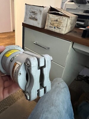 ACP3033BC - Appleton, 30 Amp, 600 Volt, 3 Wire 3 Pole Pin & Sleeve Plug ...