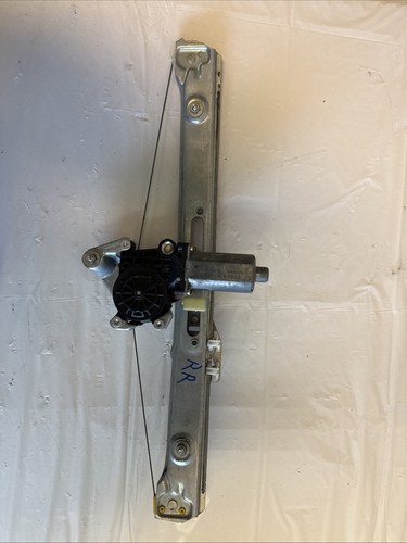 BMW E46 3-Series 4dr Sedan Right Rear Window Regulator w Motor 1999 ...
