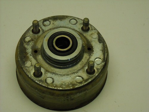 Yamaha YFM80 YFM 80 Champ Motorrad 4 #2151 Right Front Brake Drum & Hub ...