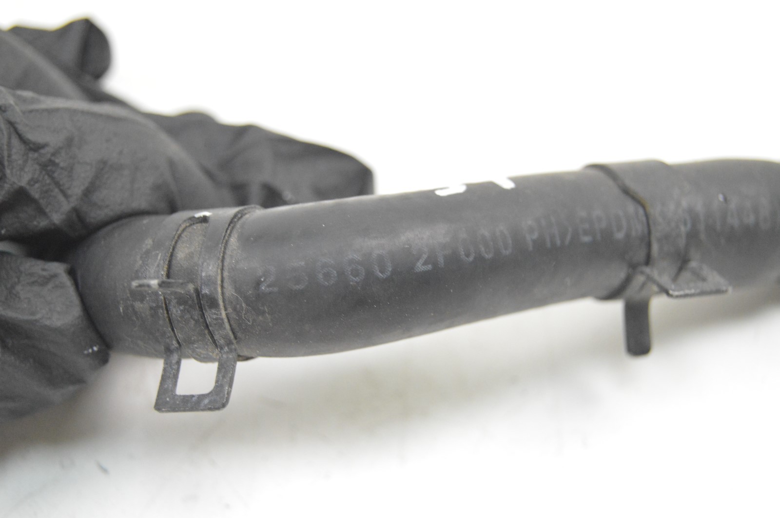 Kia Sportage Mk3 2.0 crdi awd Hose pipe 25660-2F000 | eBay